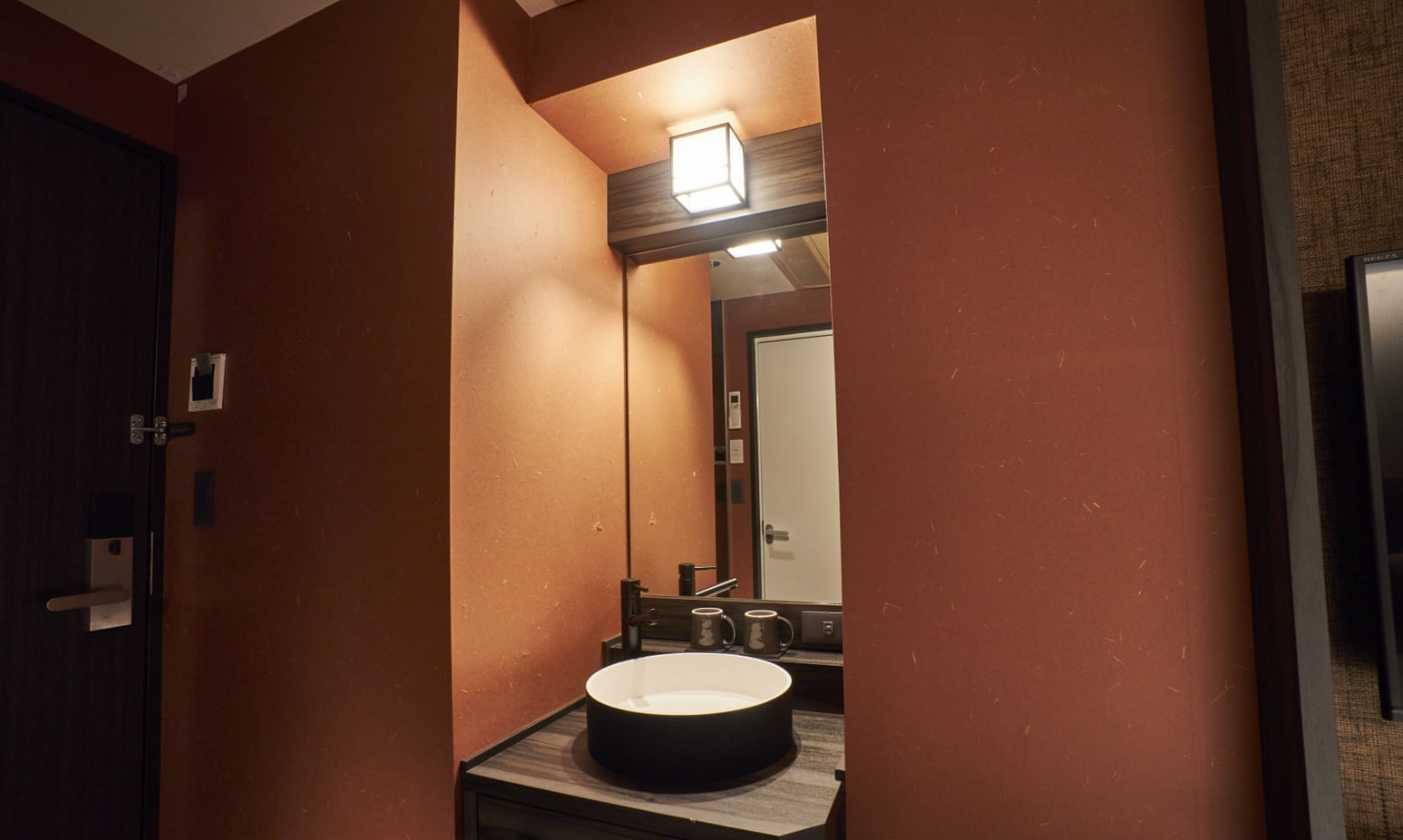 STAY&ROOMS | Sake Bar Hotel ASAKUSA